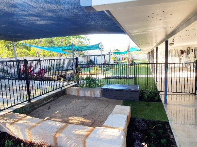 Eight Mile Plain Playground Upgrade - Mathiou Services