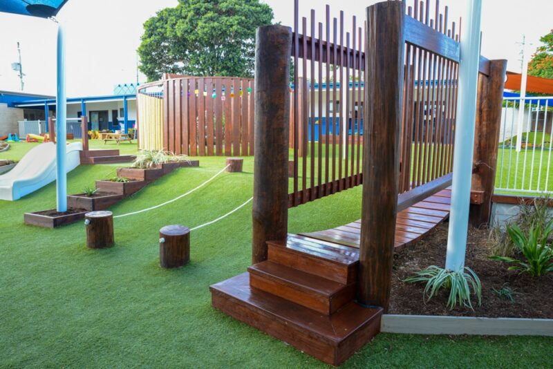 Eight Mile Plain Playground Upgrade - Mathiou Services