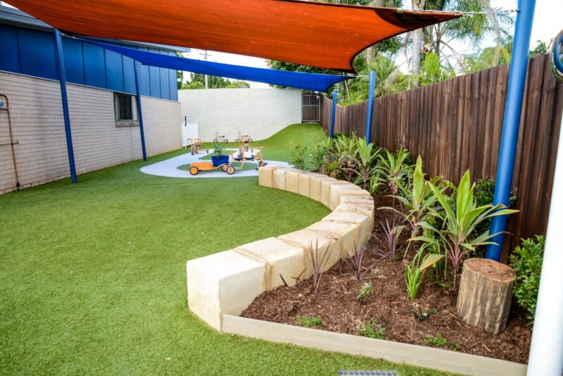 Eight Mile Plain Playground Upgrade - Mathiou Services